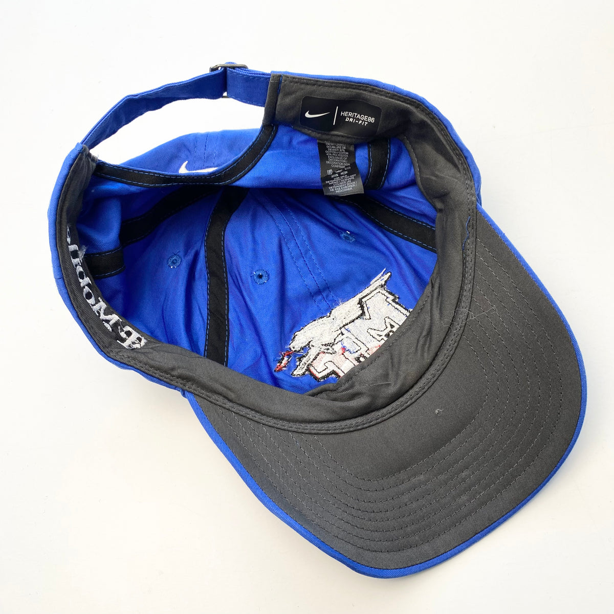 Nike MT Cap – Red Cactus Vintage